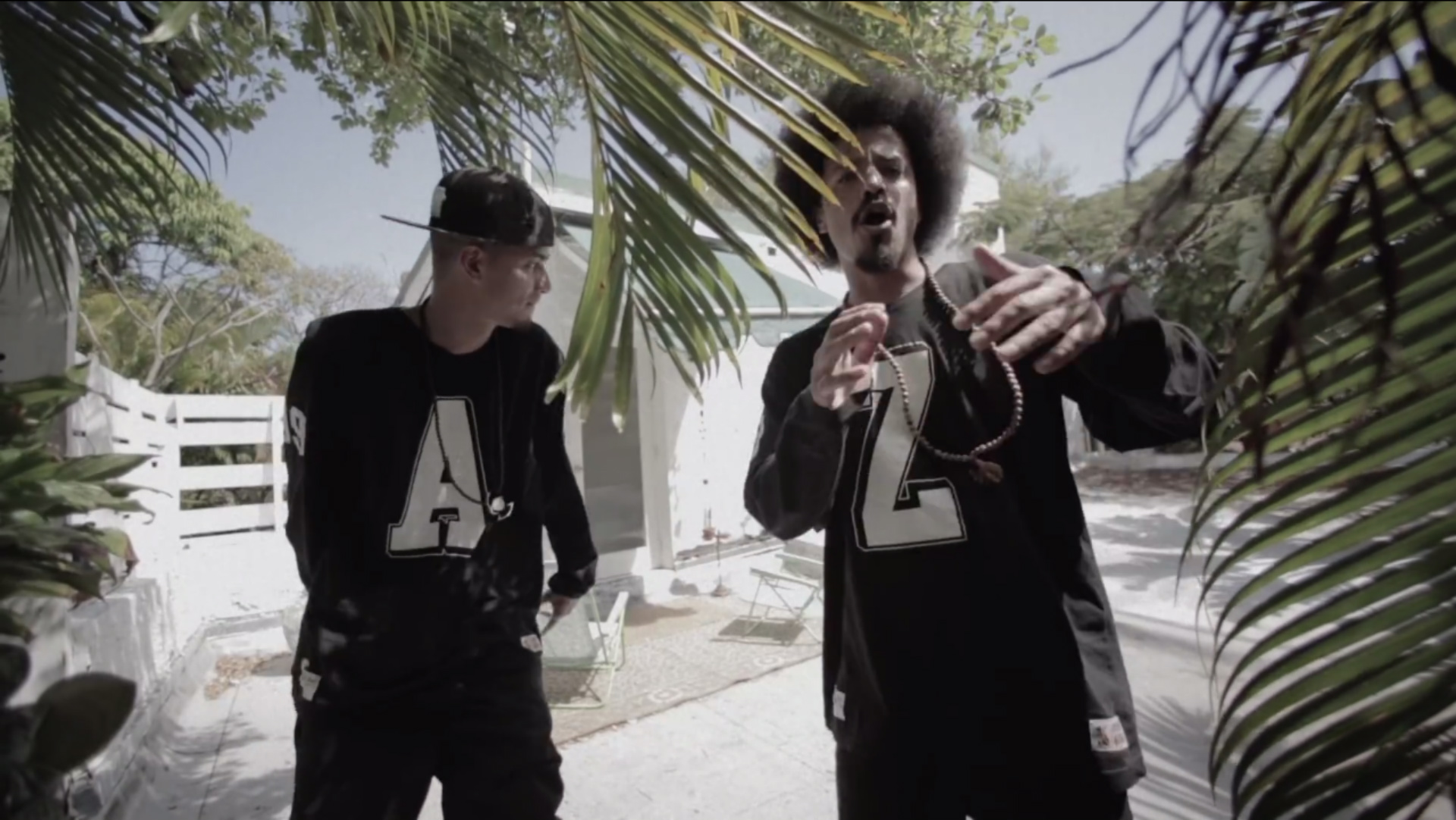 Alcolirykoz y su nuevo videoclip 'Tararea' | Radiónica