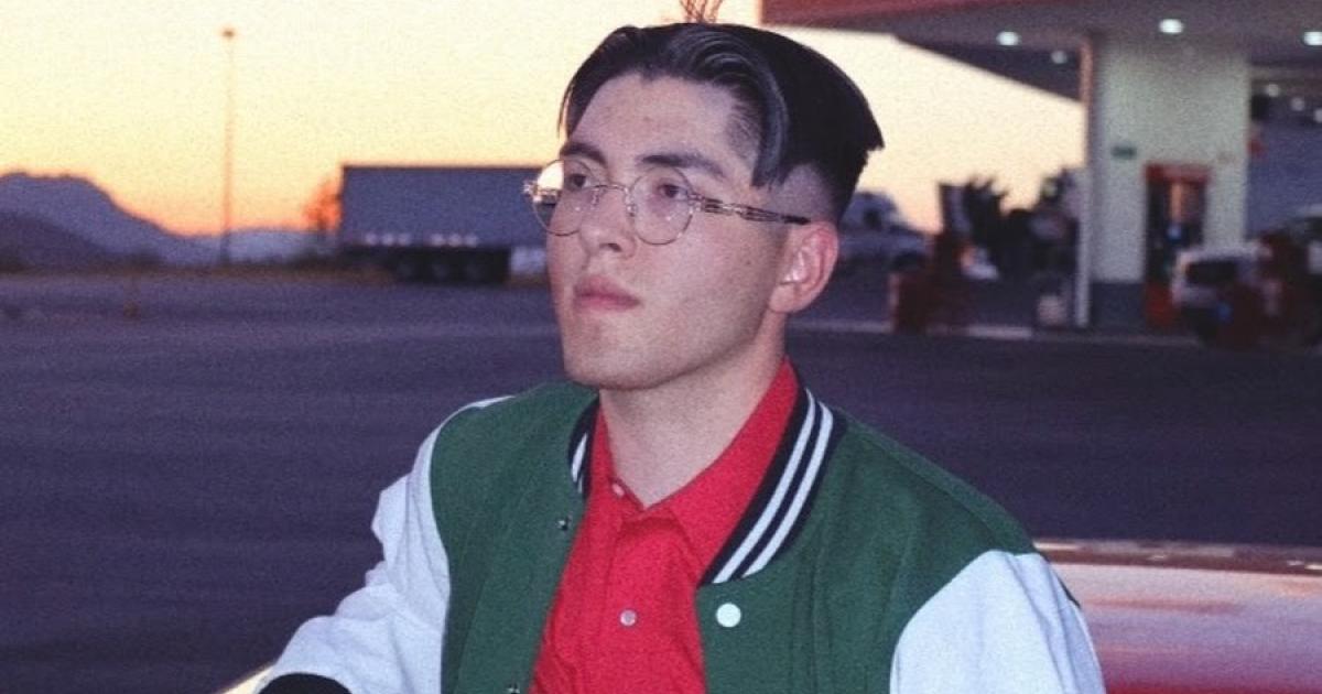 Kevin Kaarl en concierto: la melancolía indie llega a Bogotá | Radiónica