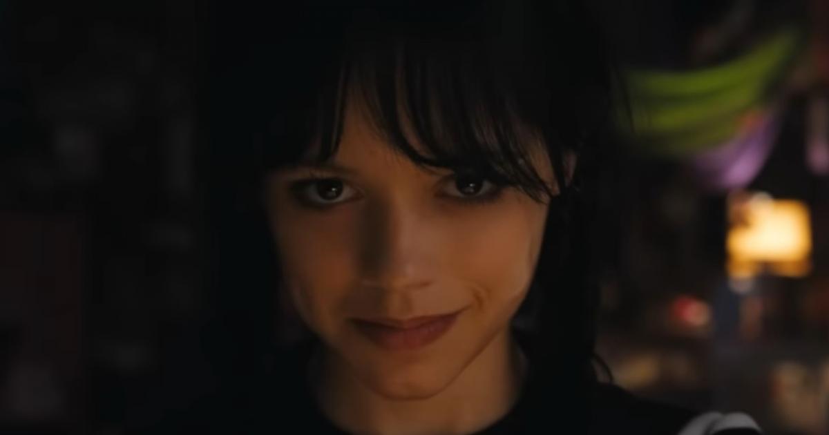 Nuevo tráiler de Merlina revela misterio, intriga y el regreso de ...