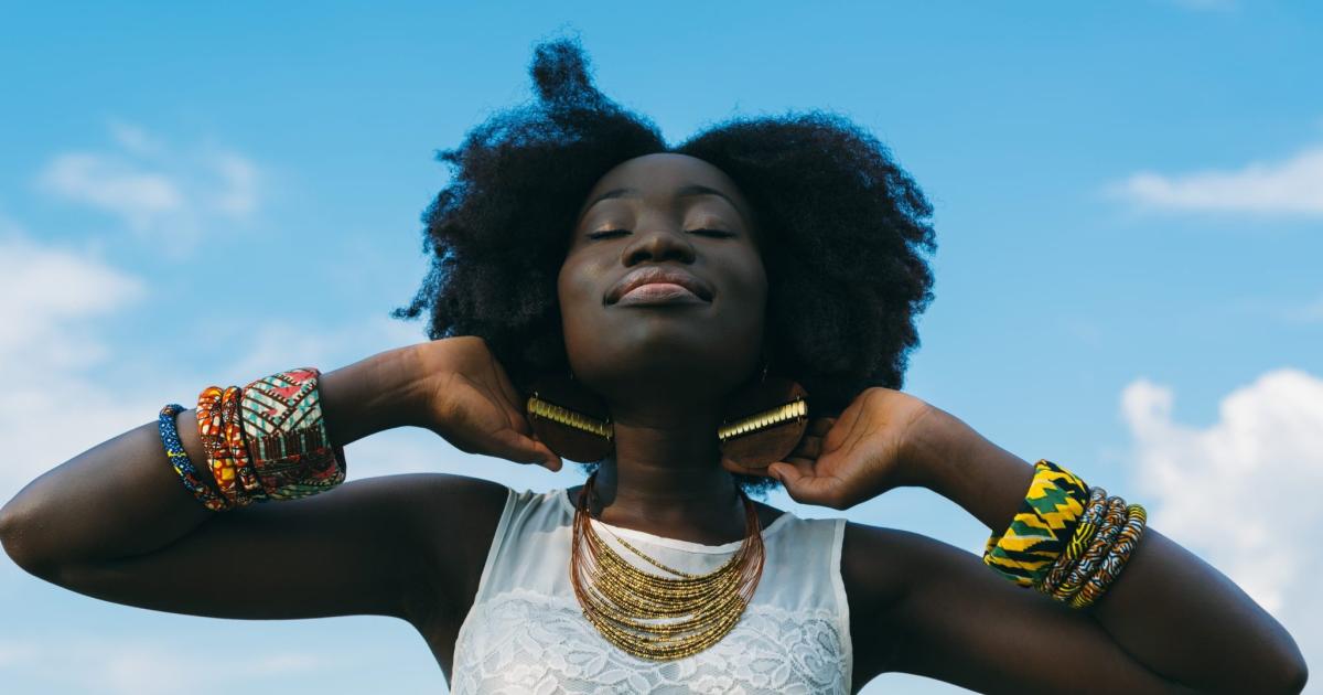 Estructuras de poder: Mujer afrolatina/afrocaribeña | Radiónica
