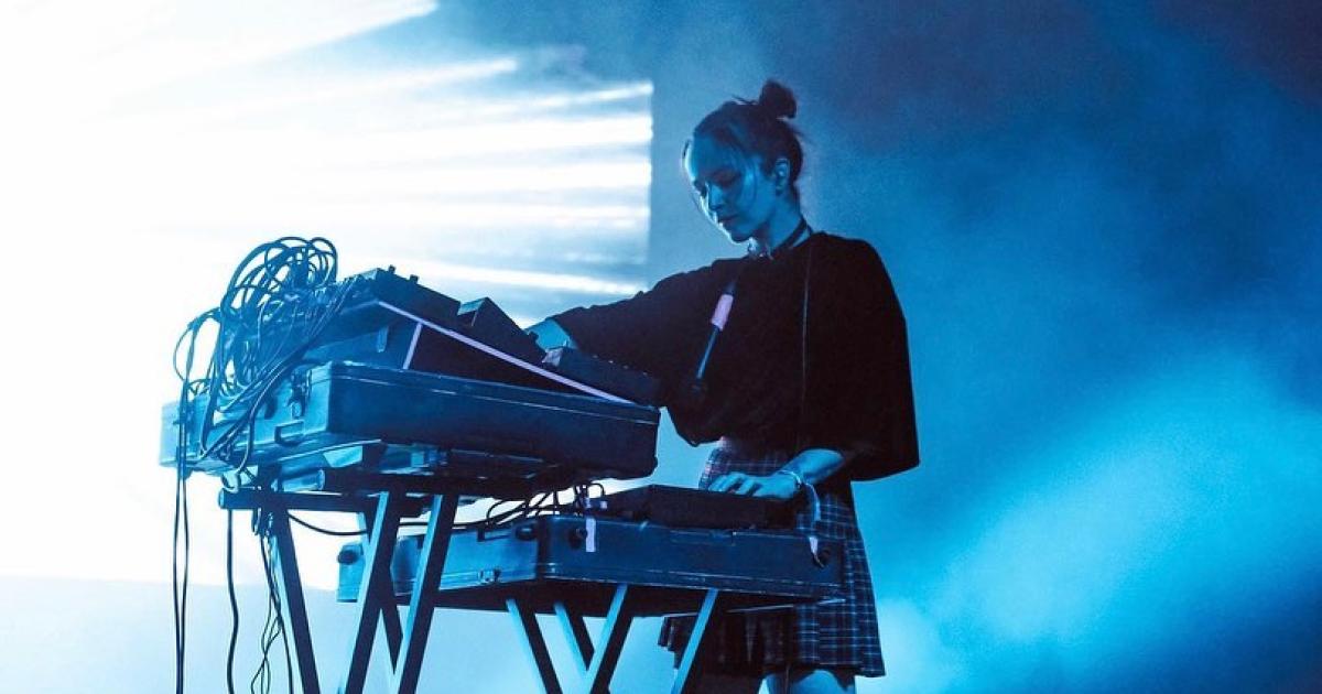 Ela Minus estrena 'Combat' | Radiónica