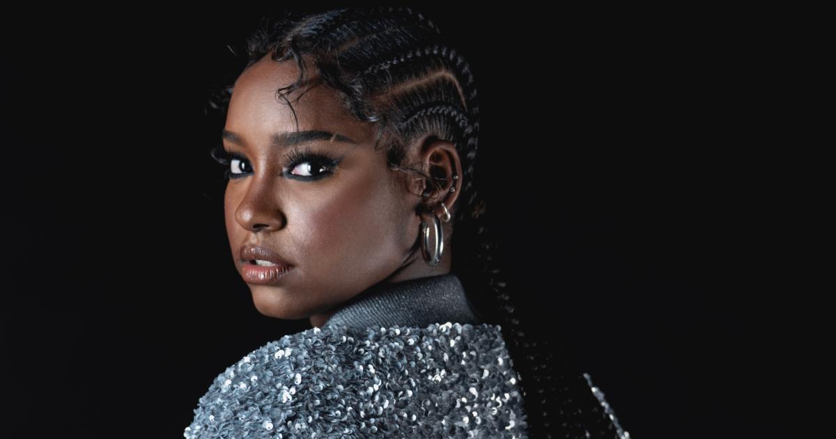La rapera dominicana J Noa lanza su álbum debut 'Mátense por la corona ...