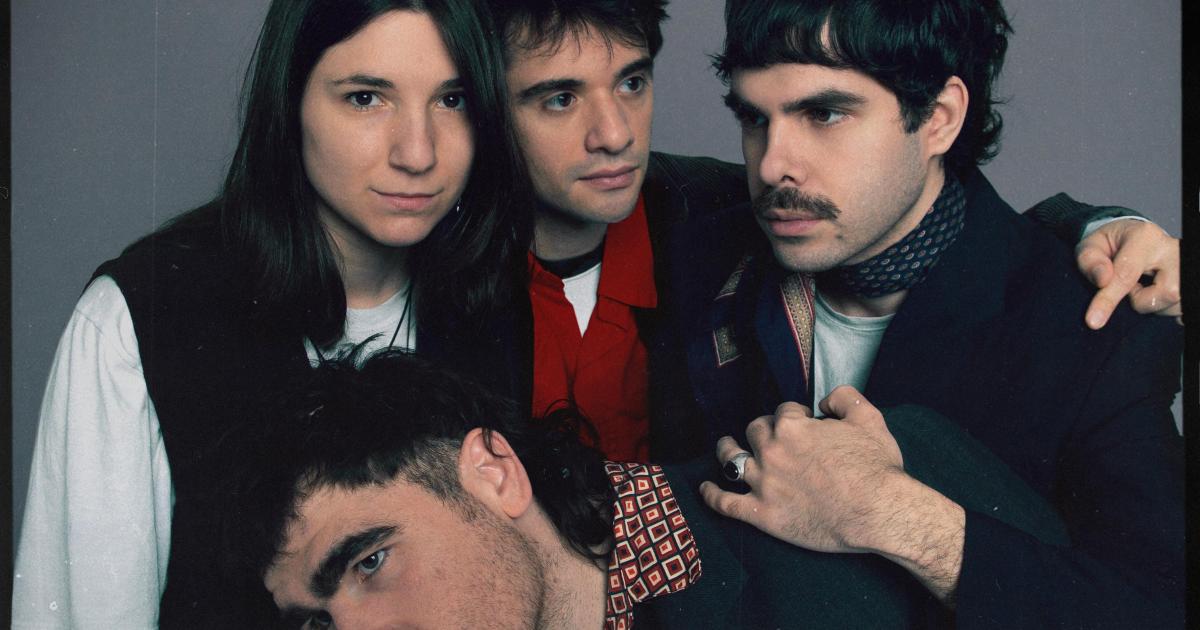 Mora y los Metegoles vuelven con ‘Mundo moderno’