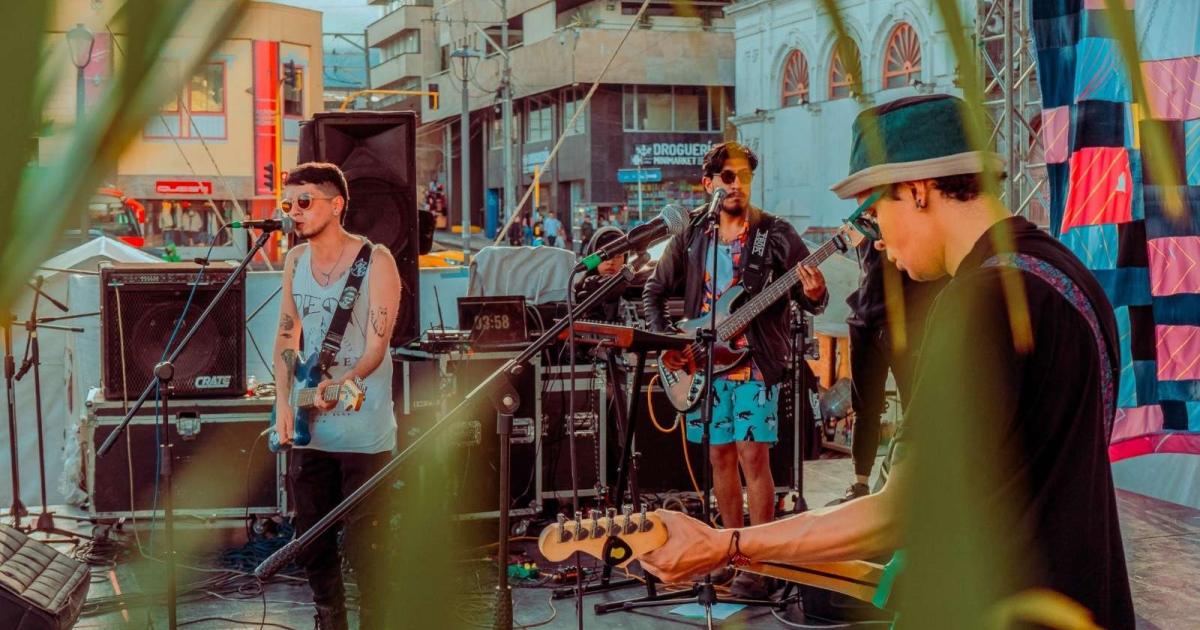 Isla de Perros estrena su nuevo EP 'Molotov'