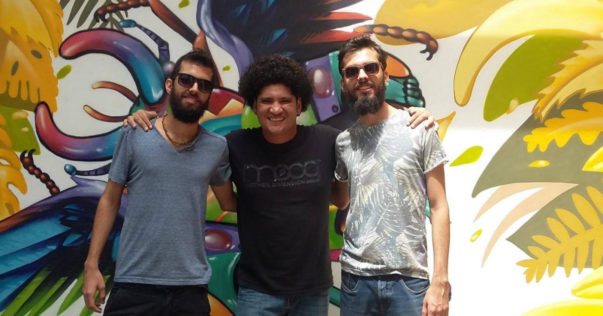 El Duro: Pernett con Los Trejos Brothers